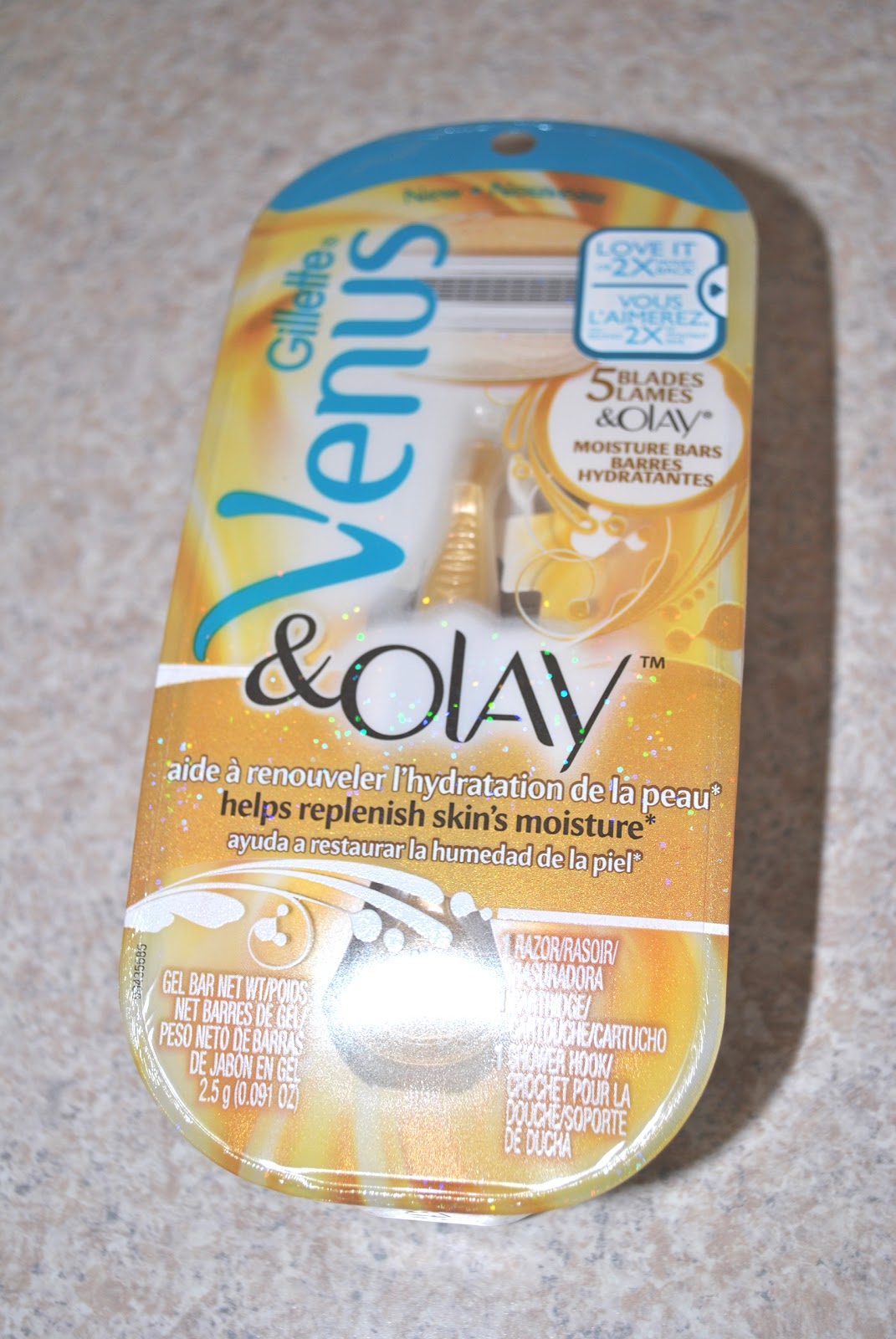 Honey Do's & Product Reviews: Product Review: Venus & Olay Razor