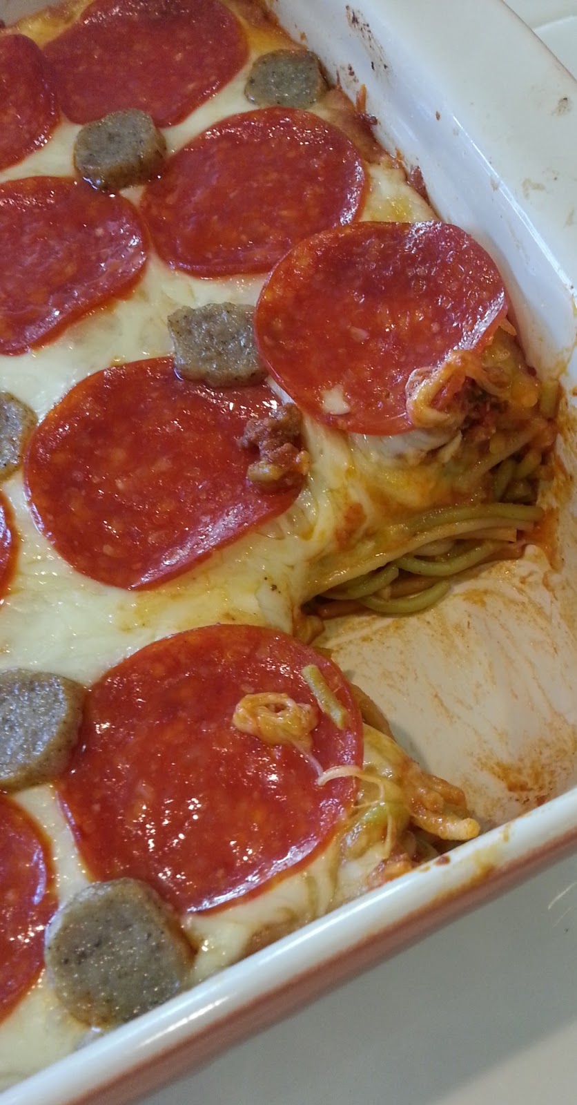 Baking Banquet: LAYERED PIZZA SPAGHETTI CASSEROLE