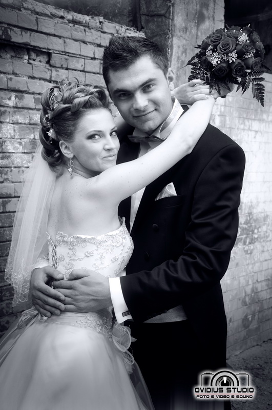 Ovidius Studio: Mihaela & Alex Paun (fotografii nunta)