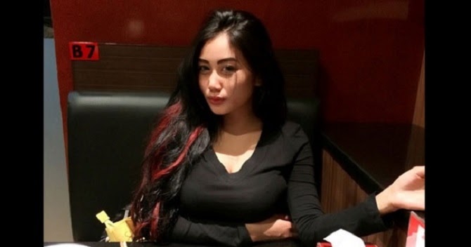 Foto Hot Pamela Safitri Terbaru Gak Kuat Iman Bisa Tergoda Foto Bugil Telanjang