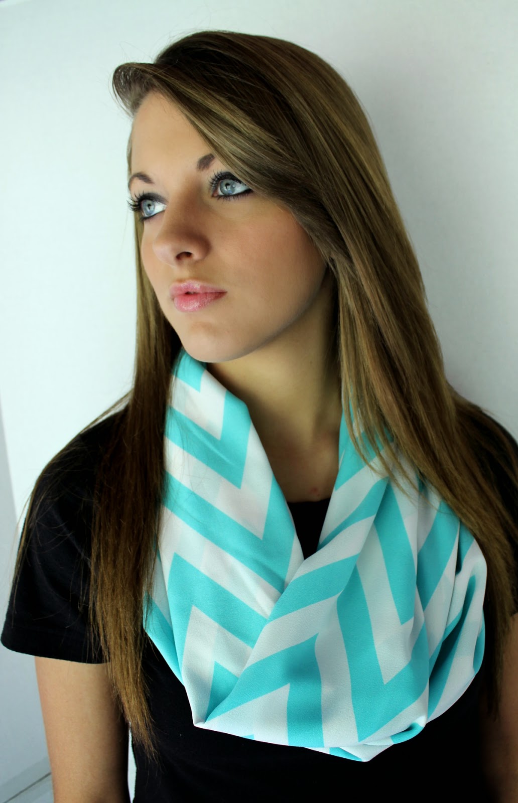 Krissys Wonders : Cowl or Snood? I like to call it a Snood...or Snow Hood!