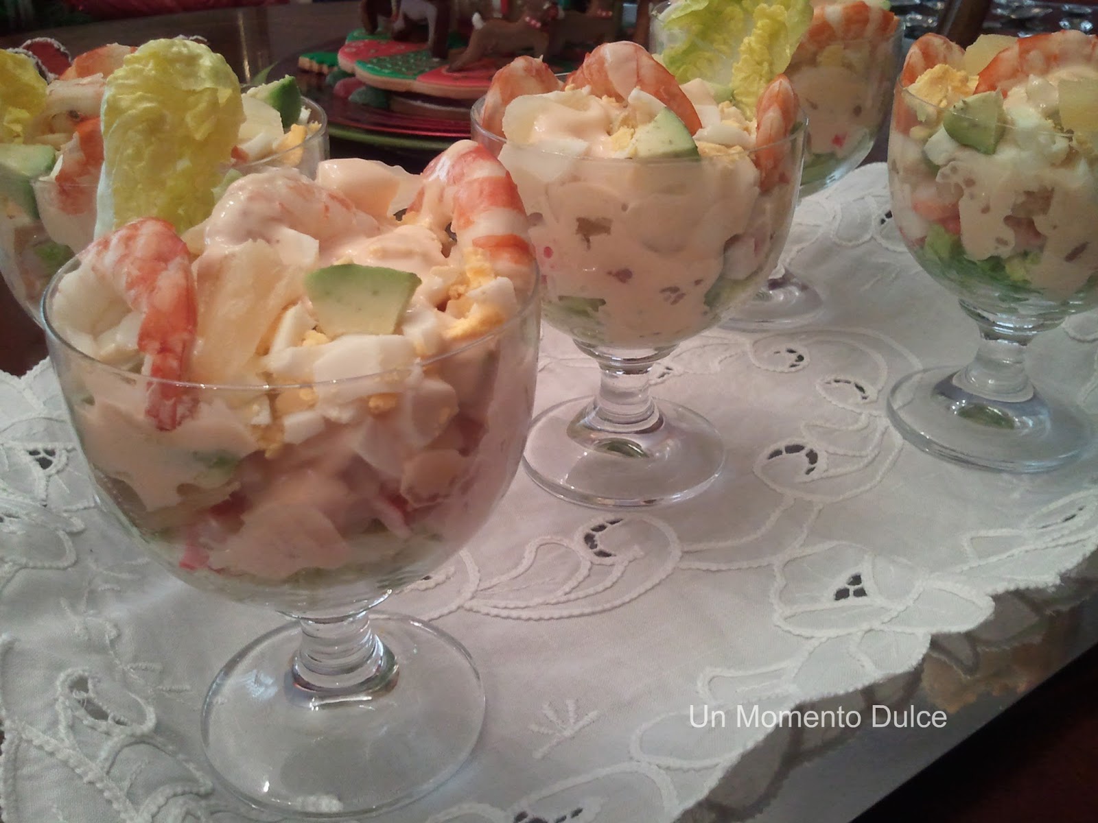 Un momento dulce: CÓCTEL DE MARISCOS.