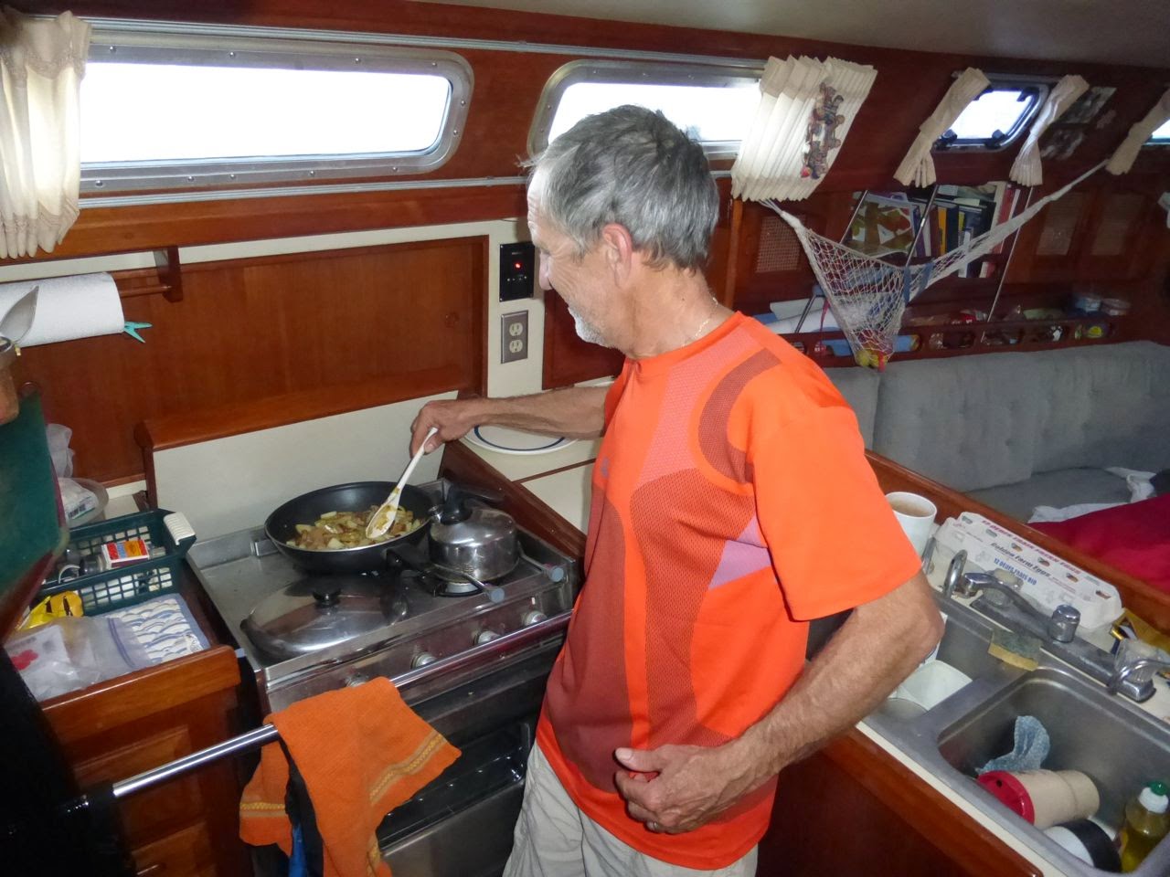 Sailing with Mark and Vicki