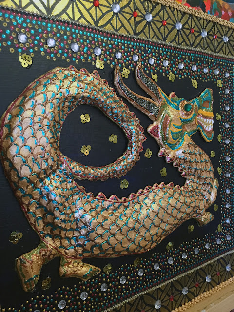 StencilGirl Talk: Make a Mixed Media Kalaga with Stencils