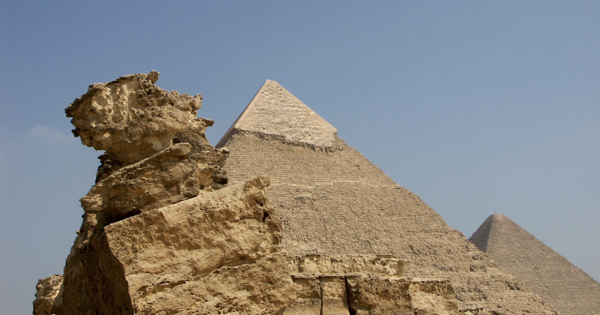 Pyramidales: "La construction des pyramides intéresse plus l'architecte ...