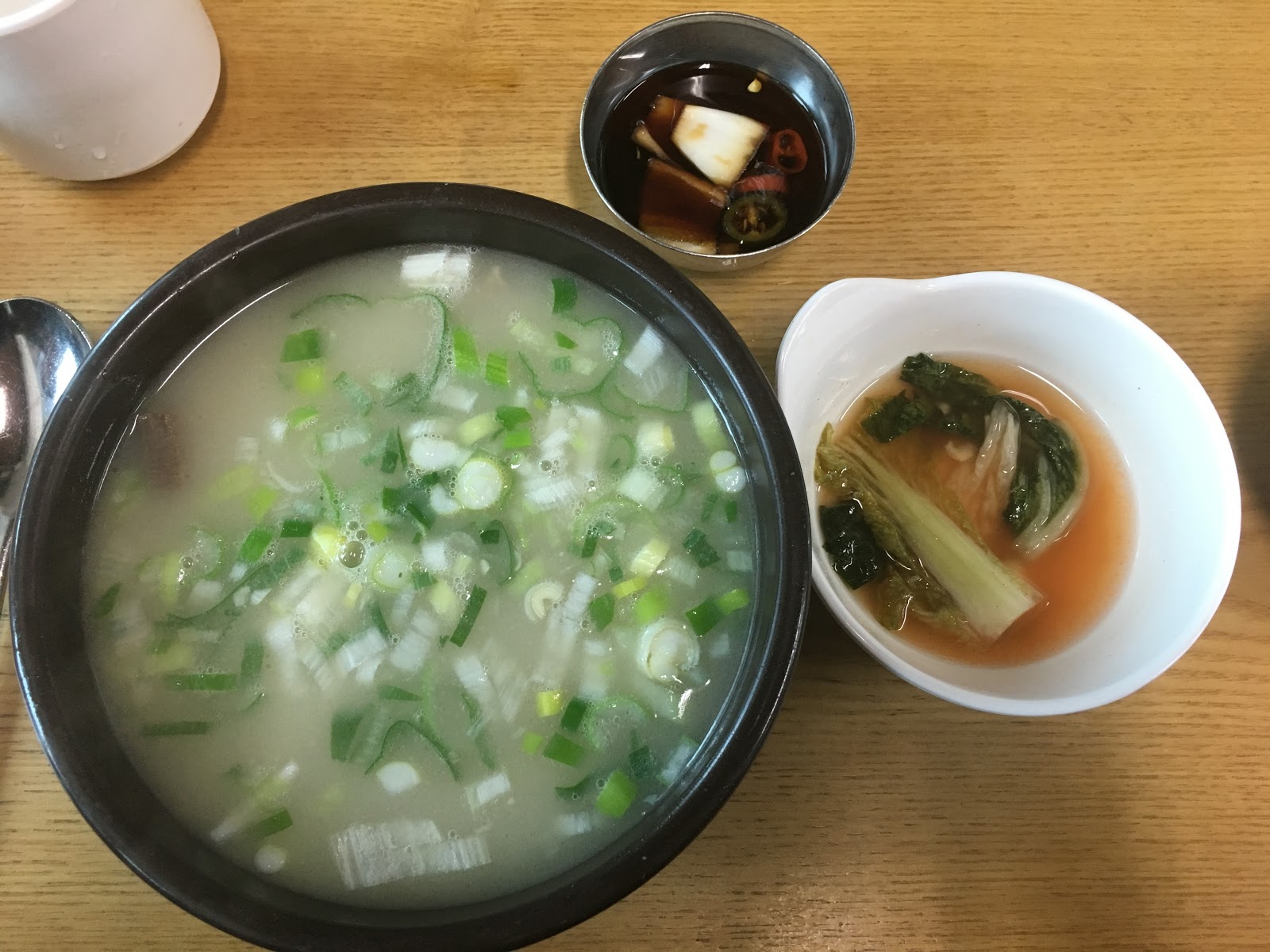 Some Useful Information: Introduce Korean Food: GomTang
