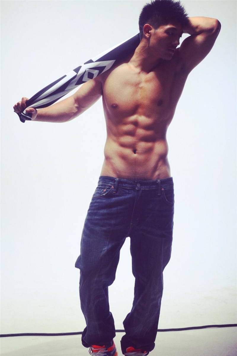 Grand Boyzone: Solo Man X10