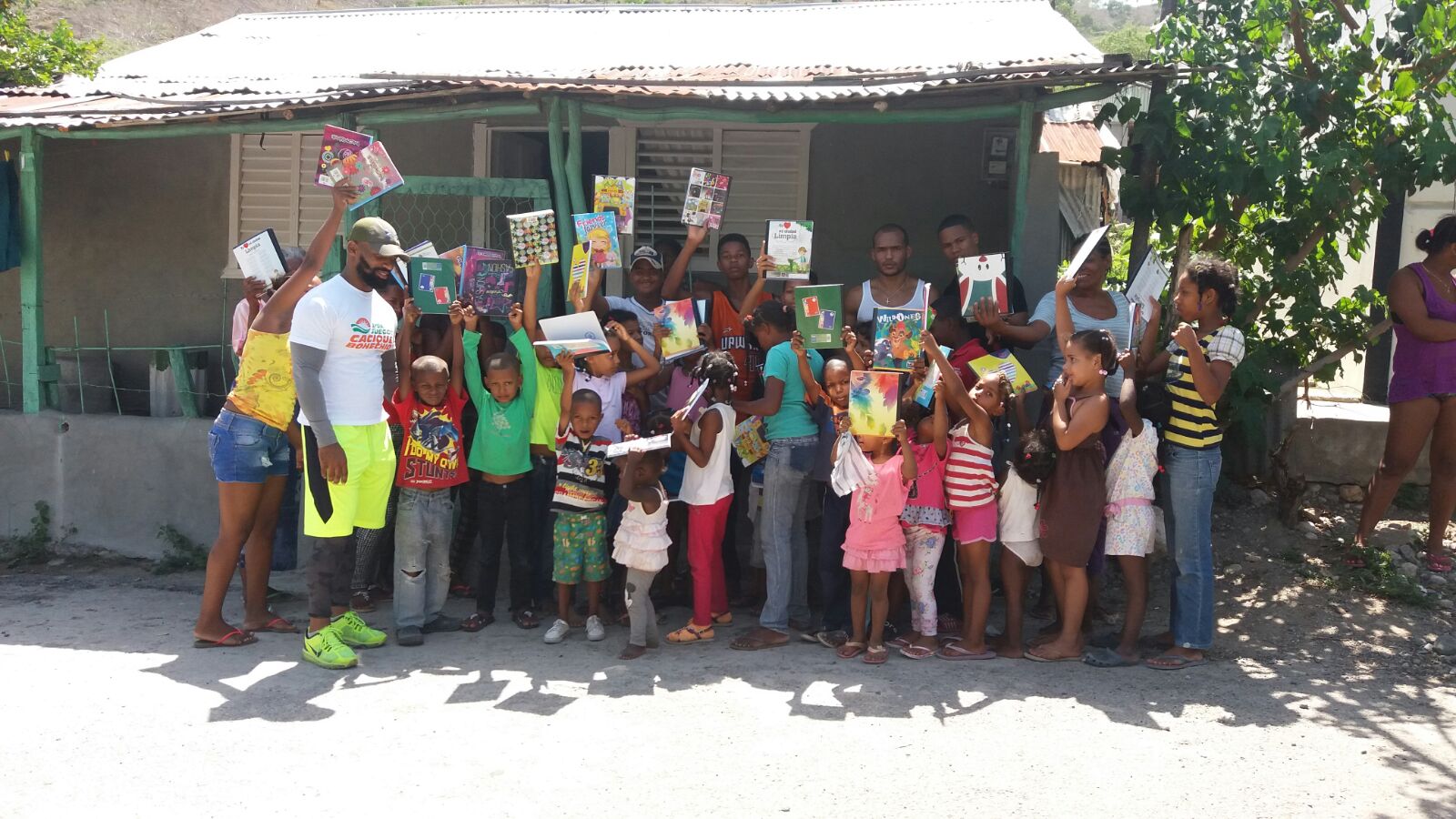 Cacique Bohechío donará juguetes a niños pobres