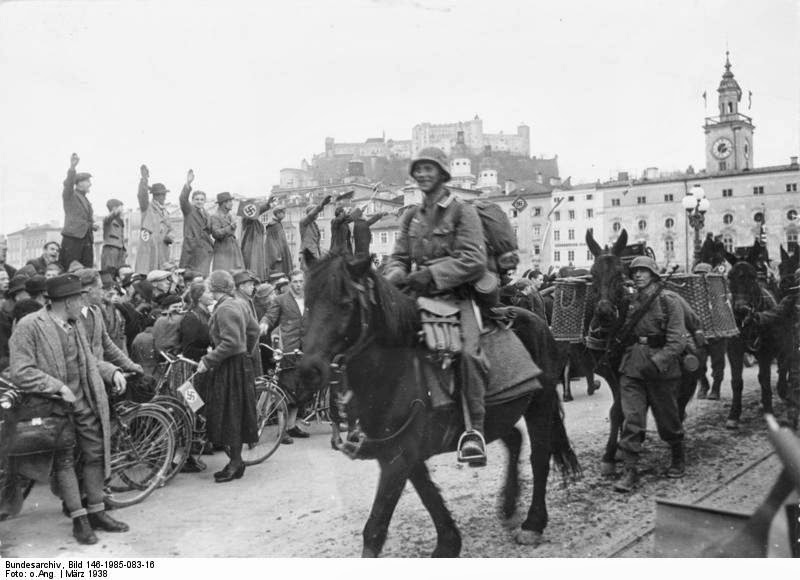 PICTURES FROM WAR AND HISTORY: Germany's Union ("Anschluss") With ...
