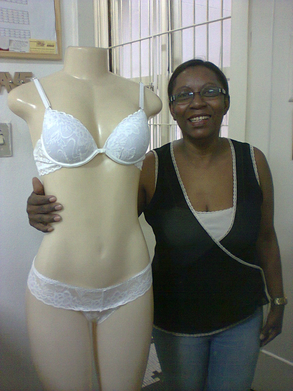 ESCOLA DE MODA PAULISTANA : Curso Modelagem de Lingerie. ESCOLA DE MODA PAULISTANA : Curso Modelagem de Lingerie.