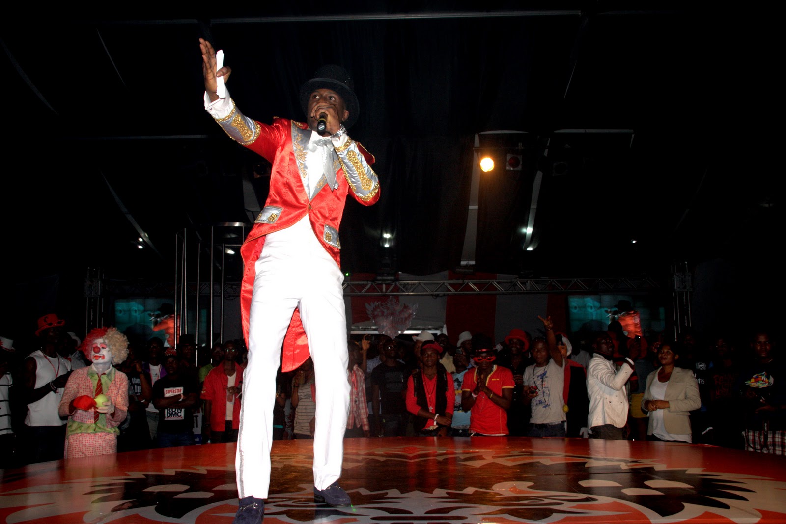 Photos From Smirnoff Midnight Circus Party!