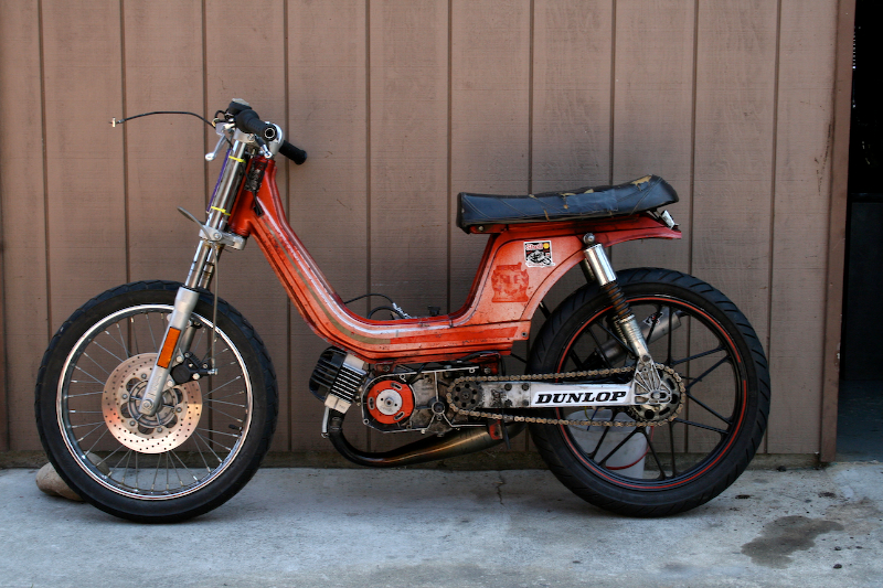 Metamorfosis masiva: DERBI VARIANT ... una leyenda viva