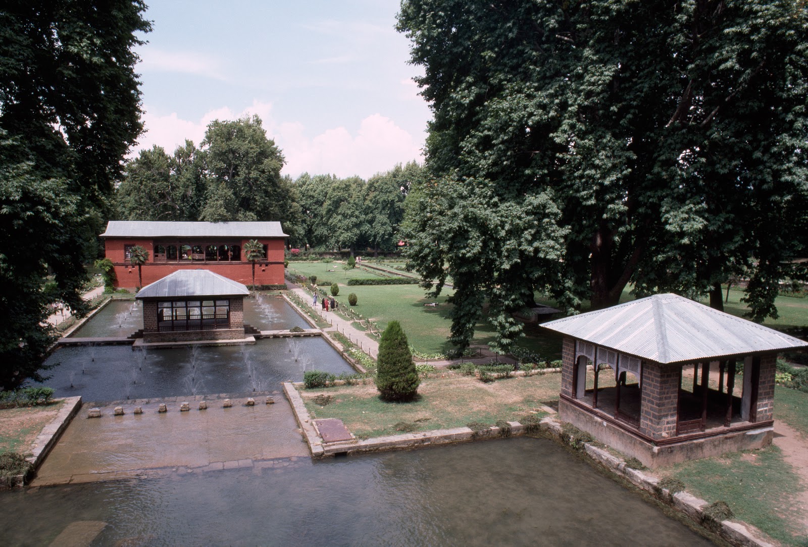 Dawood: Achabal Bagh