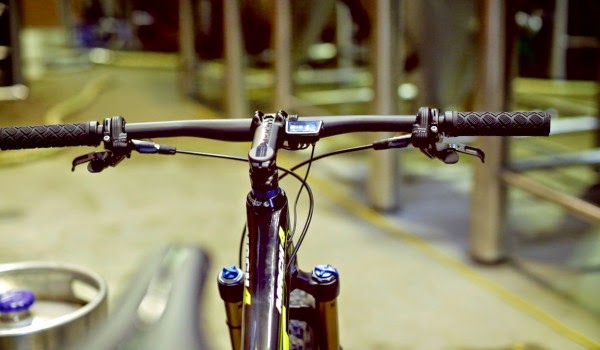 New Product: Integrated XC Di2 Bar, Stem and Post from Pro | Arm Crank