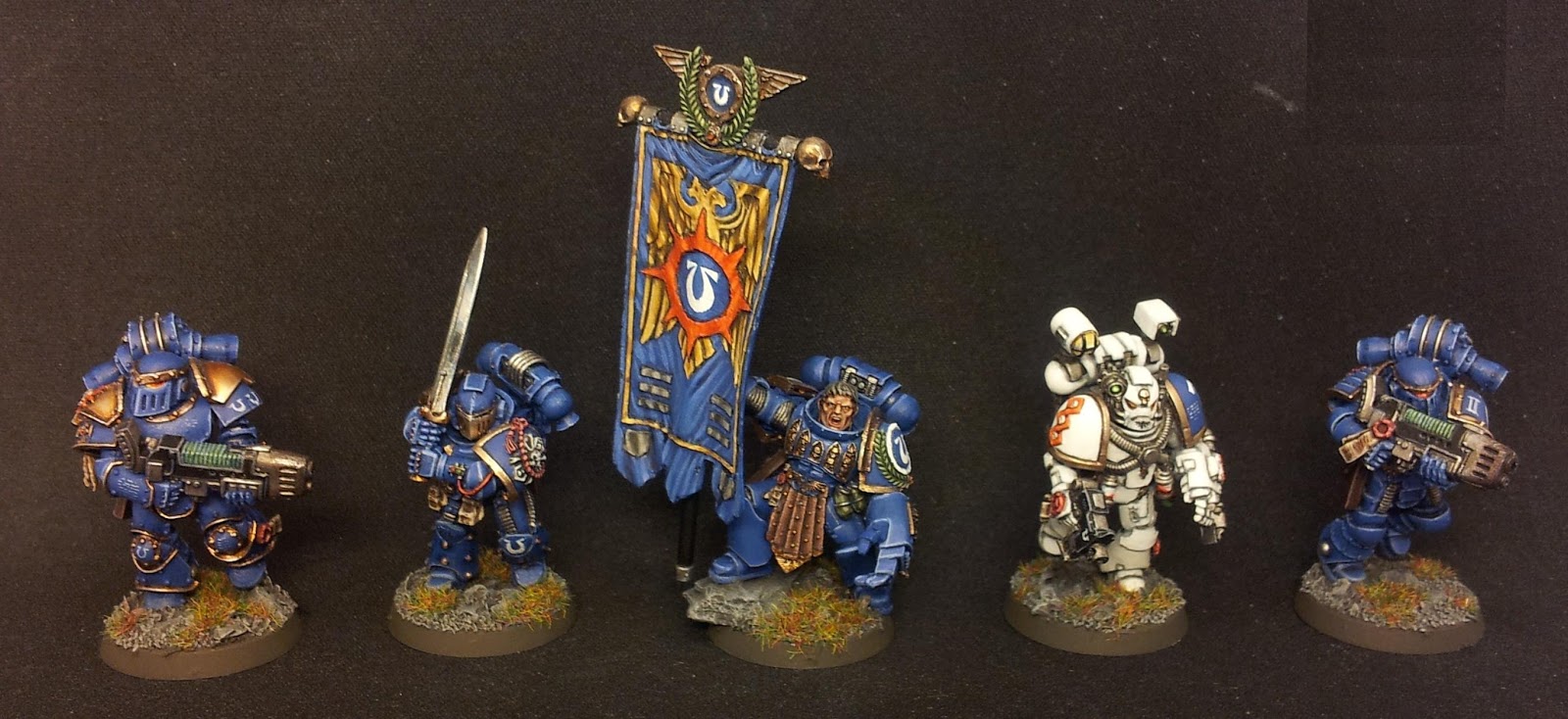 Pingo's Projects: Ultramarines Command Squad