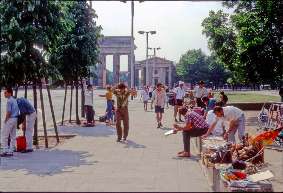 35 Photographs of Berlin in 1992 ~ Vintage Everyday