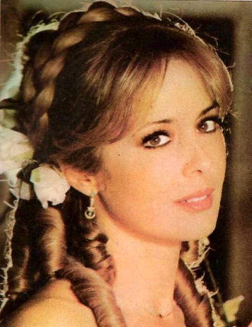 FOTONOVELAS / FOTOROMANZI: MICHELA ROC