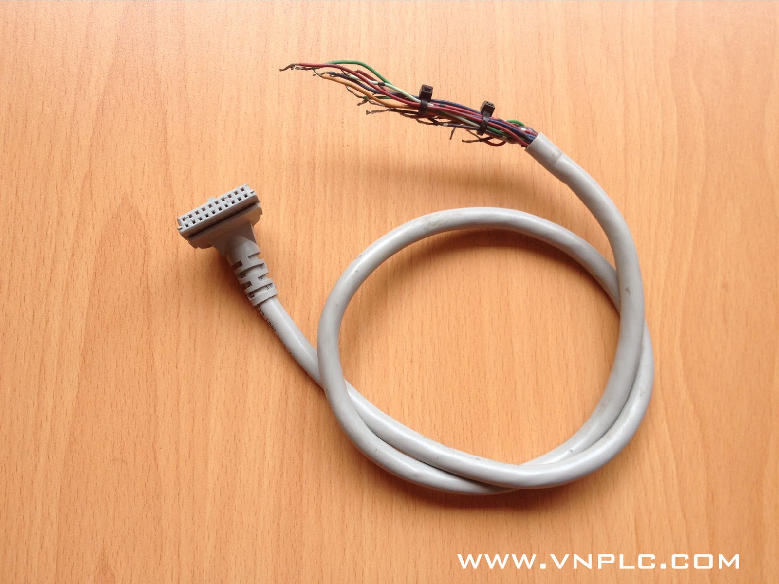 CSA Cable - LL64151-A - VNPLC.COM - Mua bán PLC, HMI, Biến tần, Thiết ...