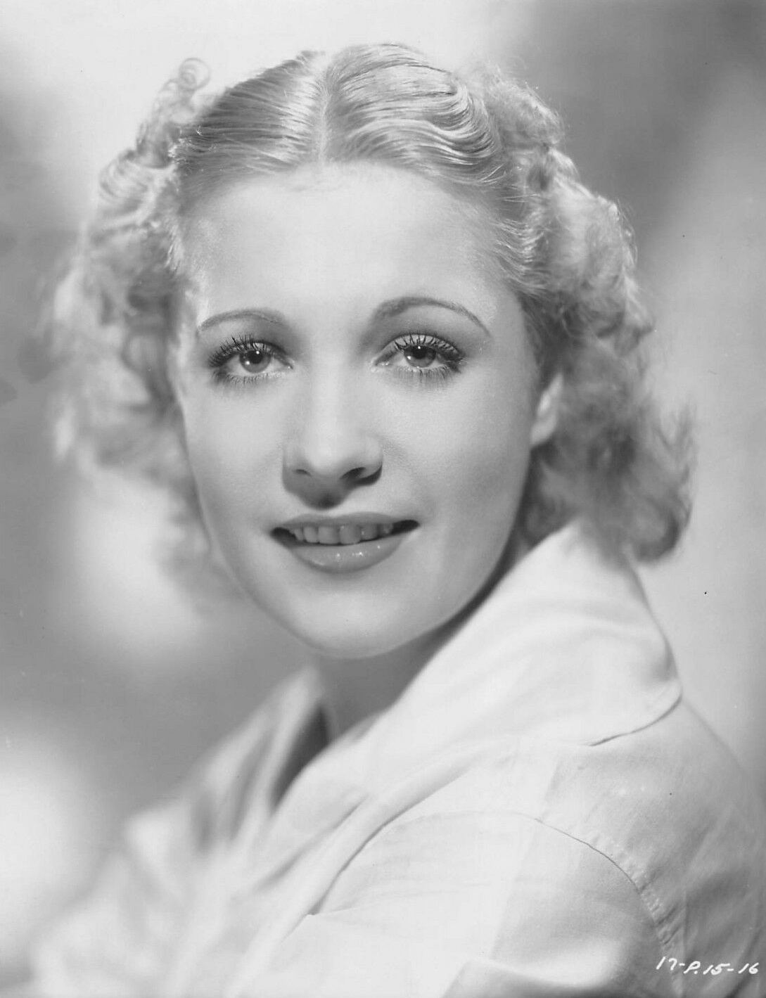 It's The Pictures That Got Small ...: THE SUNDAY GLAMOUR 15!