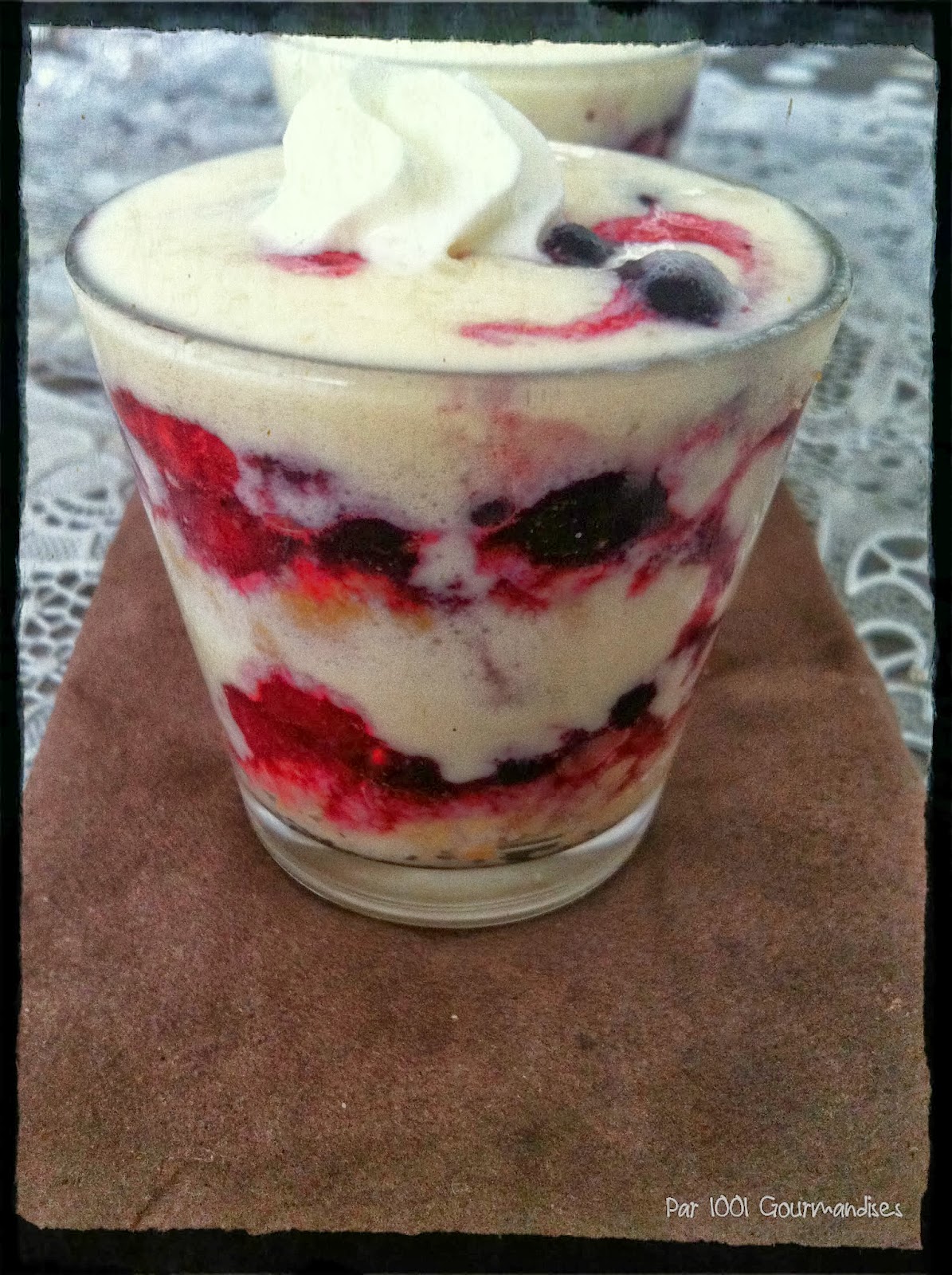 1001 Gourmandises: Tiramisu aux fruits rouge