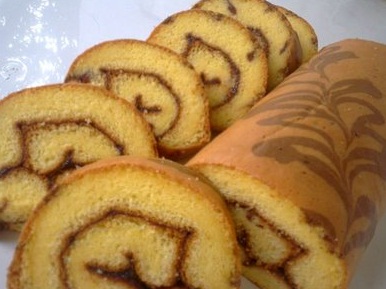 10 Tips Bermanfaat Membuat Bolu Gulung