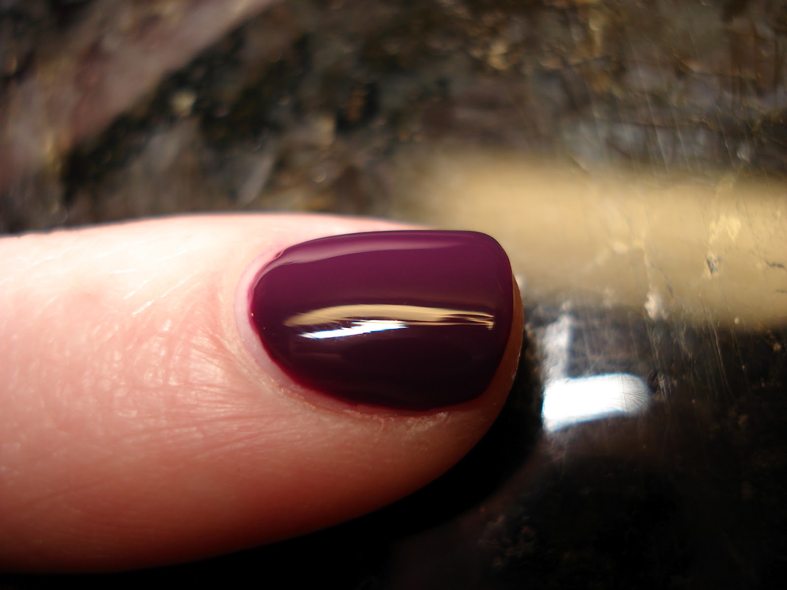 Dixie's Cup: Revlon - Bold Sangria & Essie Luxeffects Pure Pearlfection