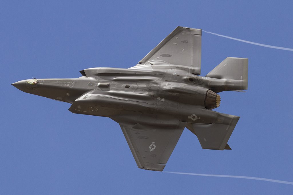 Italian F-35 instructor pilots talk about their first Red Flag ...