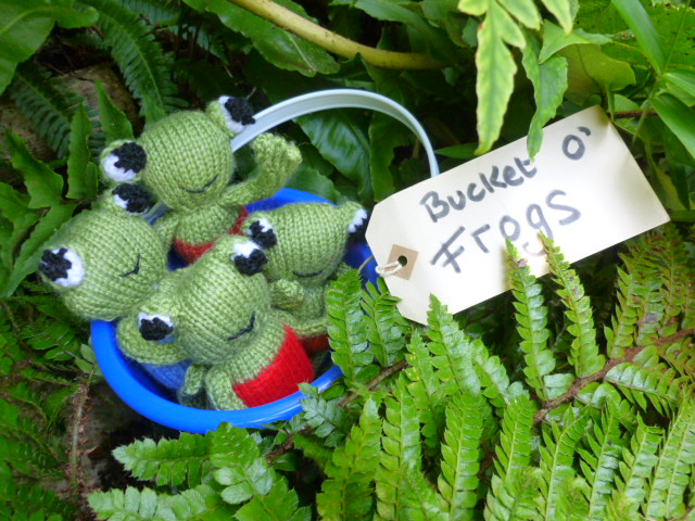 Soggibottom: Soggibottom's bucket O' Frogs.