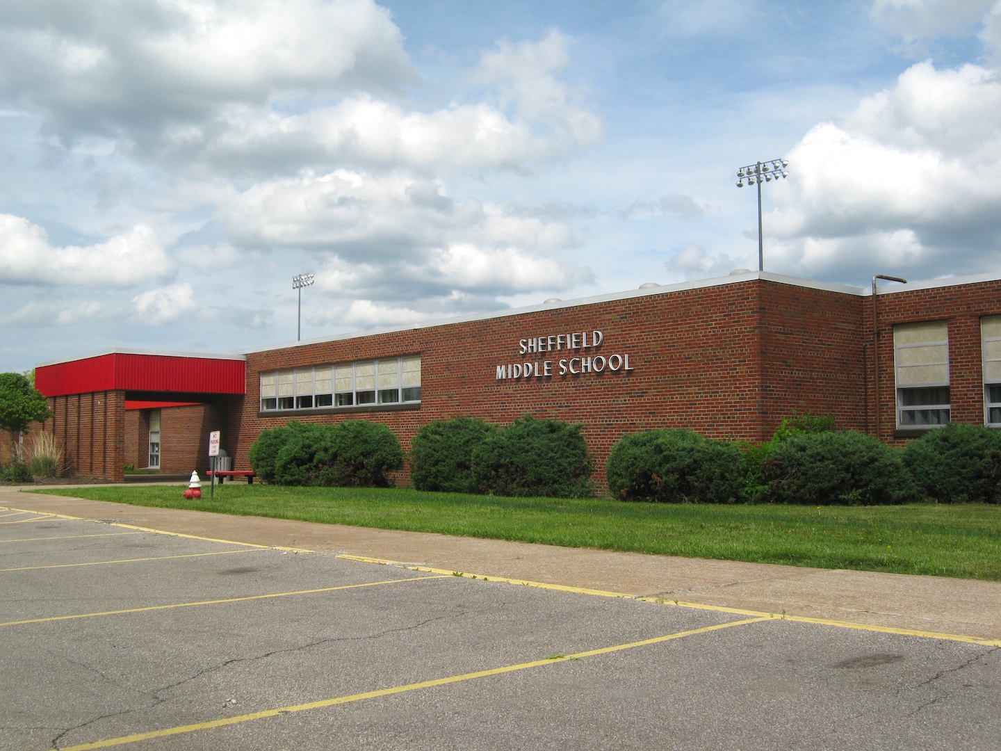 Brady's Bunch of Lorain County Nostalgia: Sheffield Middle School 1923-2015