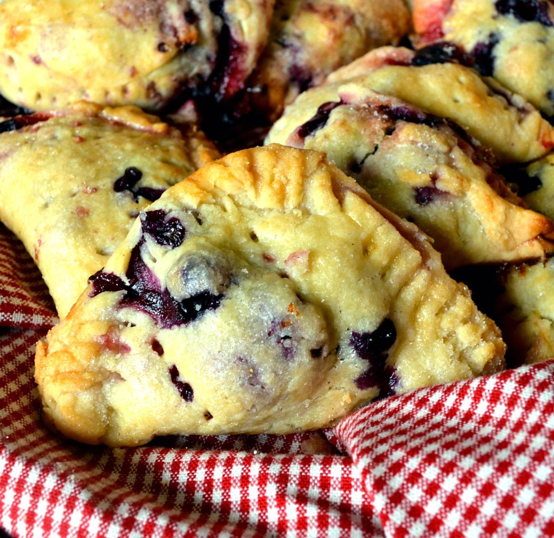 Berry Fruit Hand Pies - This Is How I Cook