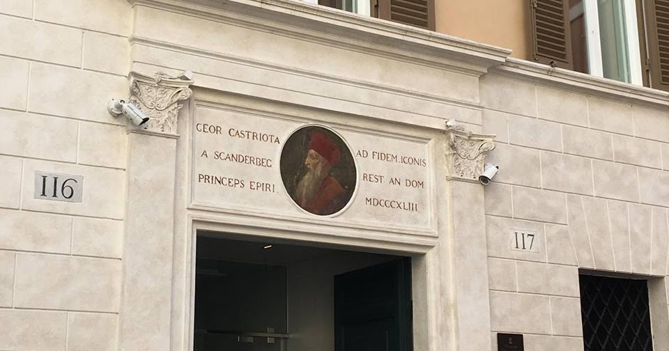 Rerum Romanarum: Palazzo Scanderbeg