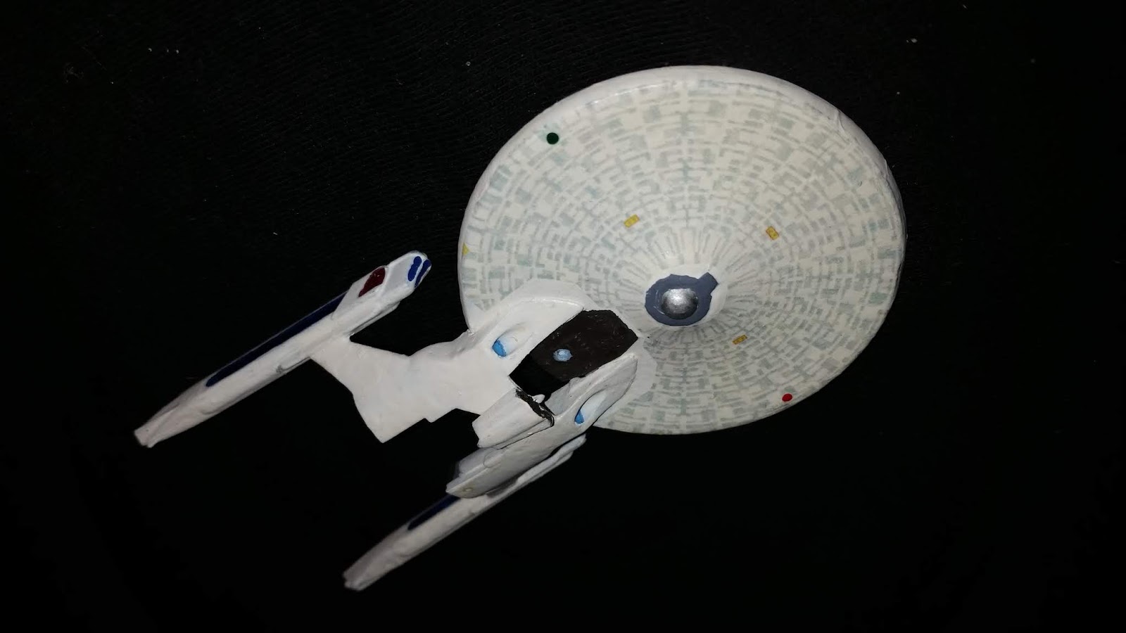 Deep Space Pat: Resin Kit Review: The Delta Quadrant 1/2500 Phobos ...