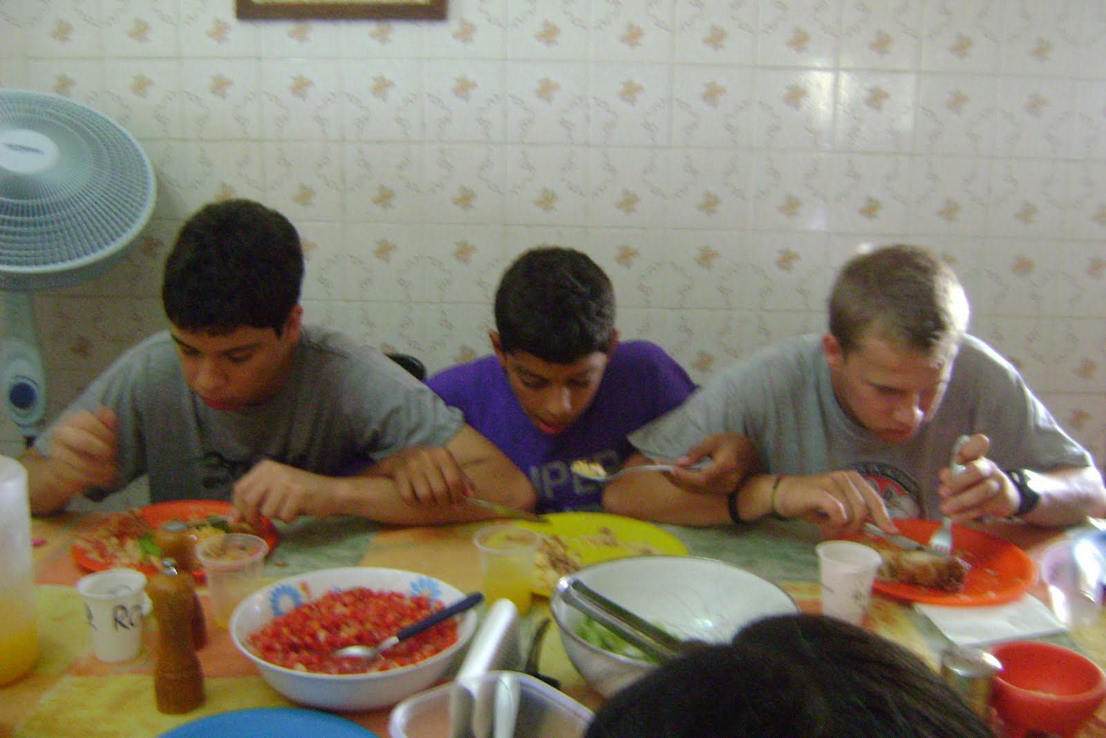Soares Family in Brazil: Eating together!