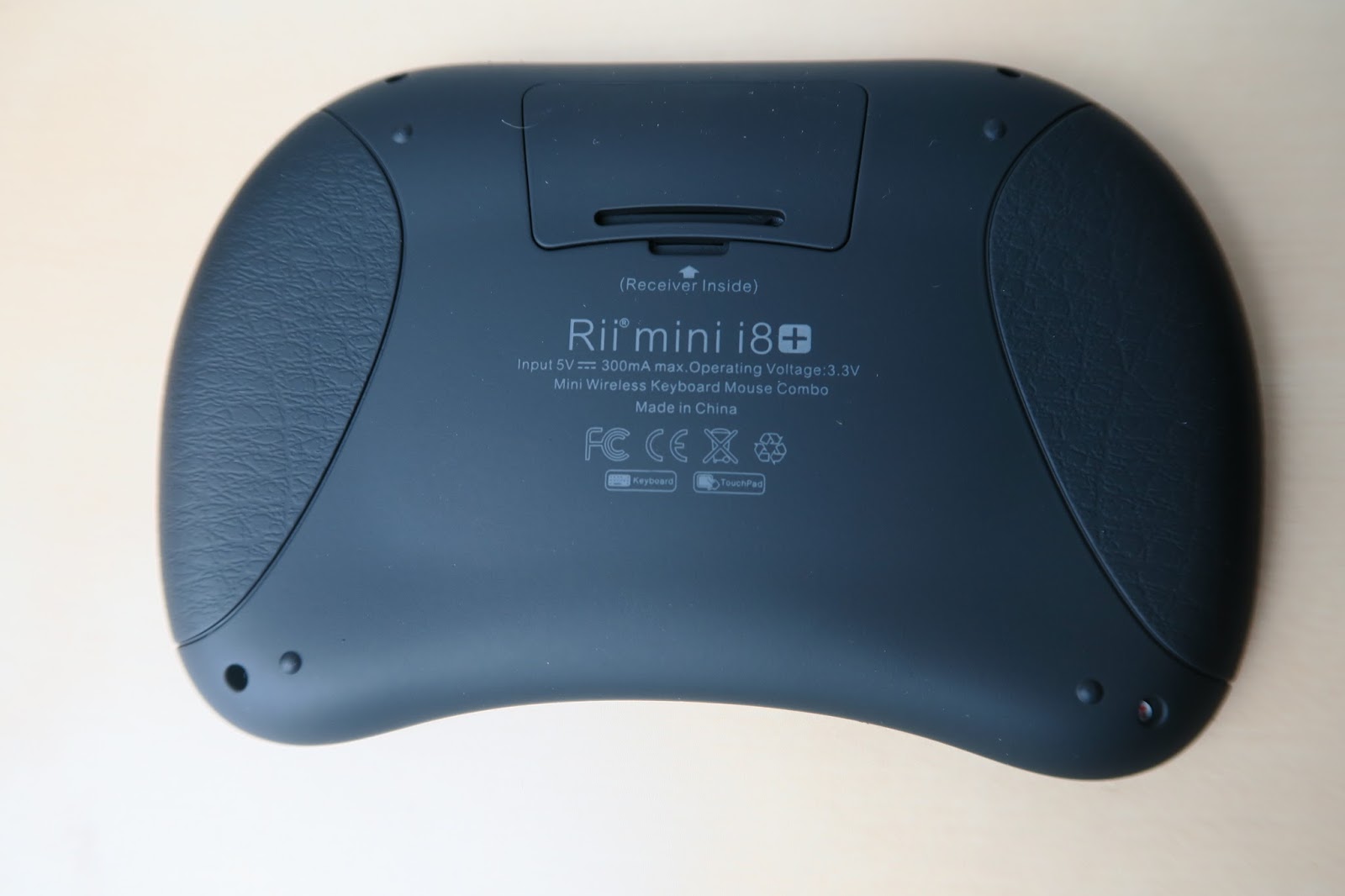 A Minha Casa Digital: Análise: Teclado Riitek Rii i8+ com Layout PT