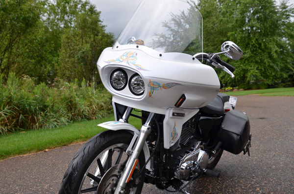 DUECILINDRI: Wedge fairing for sportster