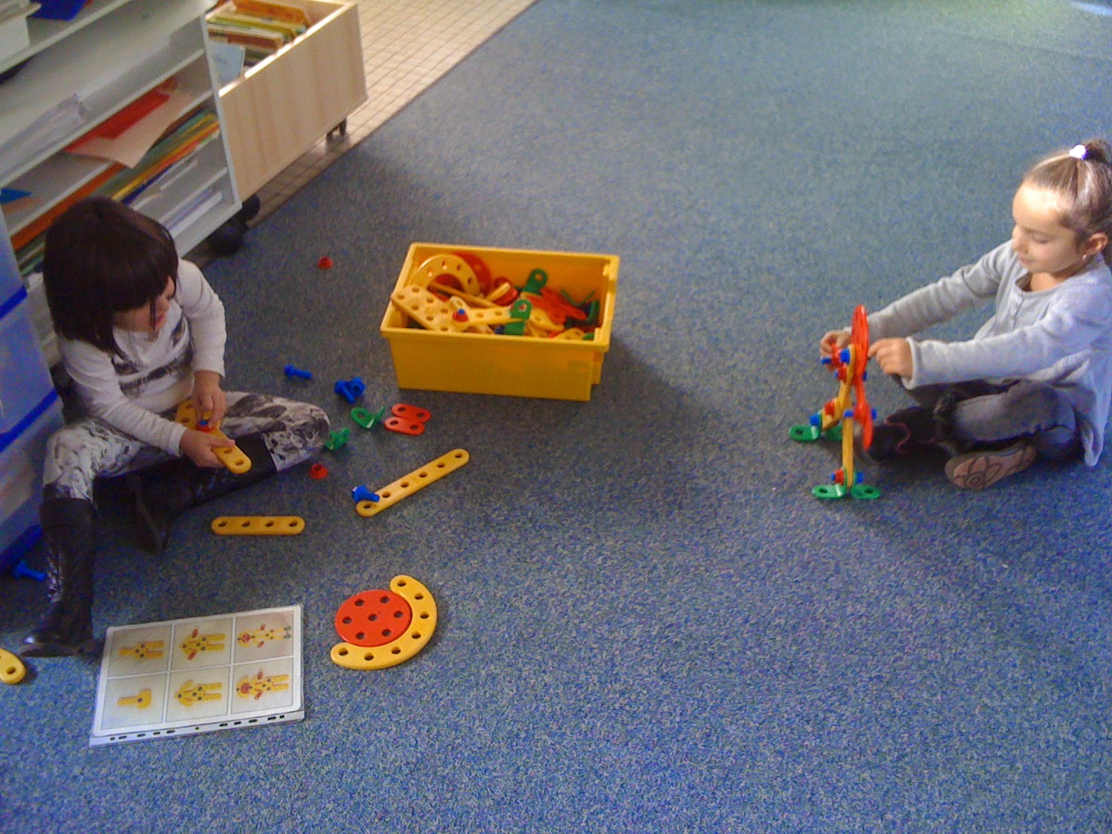 Ma classe maternelle: Les ateliers de MS