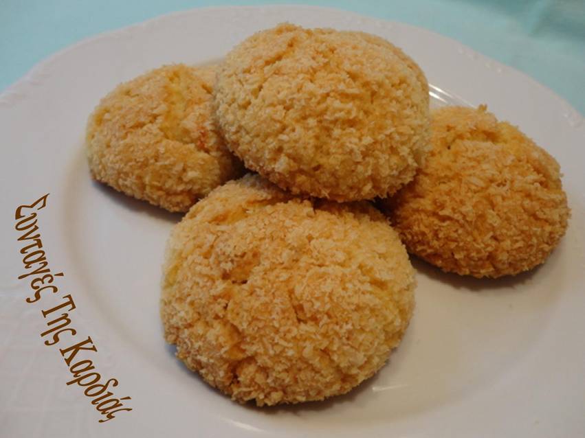 ΣΥΝΤΑΓΕΣ ΤΗΣ ΚΑΡΔΙΑΣ: Cookies με καρύδα και λευκή σοκολάτα