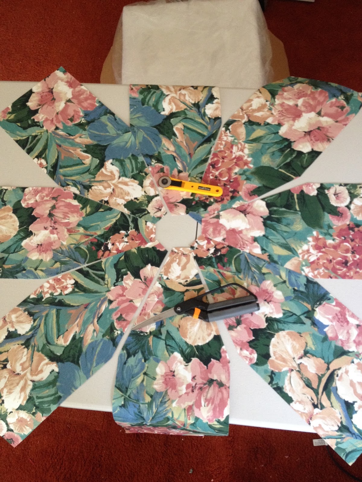 Susan's Quilt Creations: A Tuffet Is Born