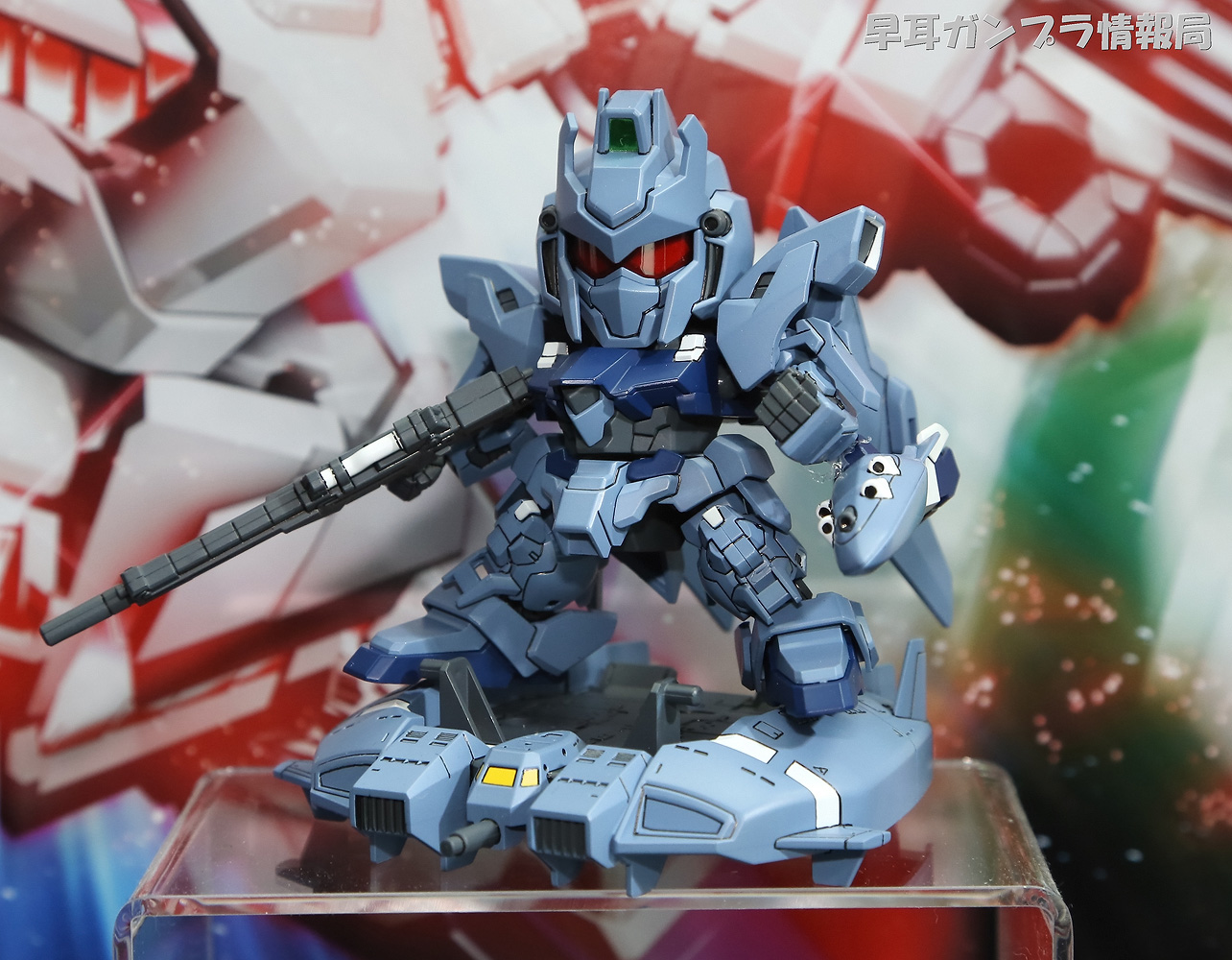 SD Gundam Delta Plus with Base Jabber