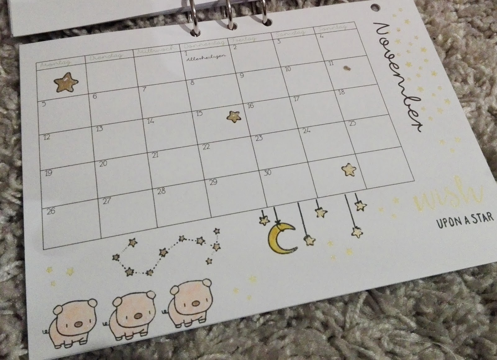 Lucciola: [DIY] Kalender Freebie: Selbstgemachter Kalender mit Stempeln
