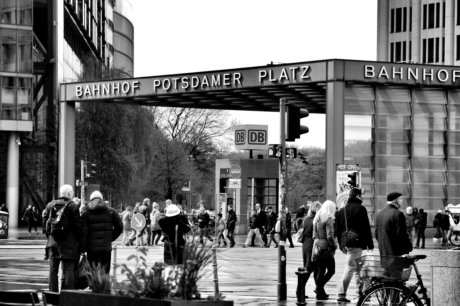 Kleinigkeiten: "Berlin ist abstoßend, laut, dreckig und grau ...