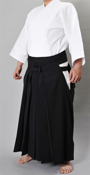 Aikido Guide: Aikido - Uniform
