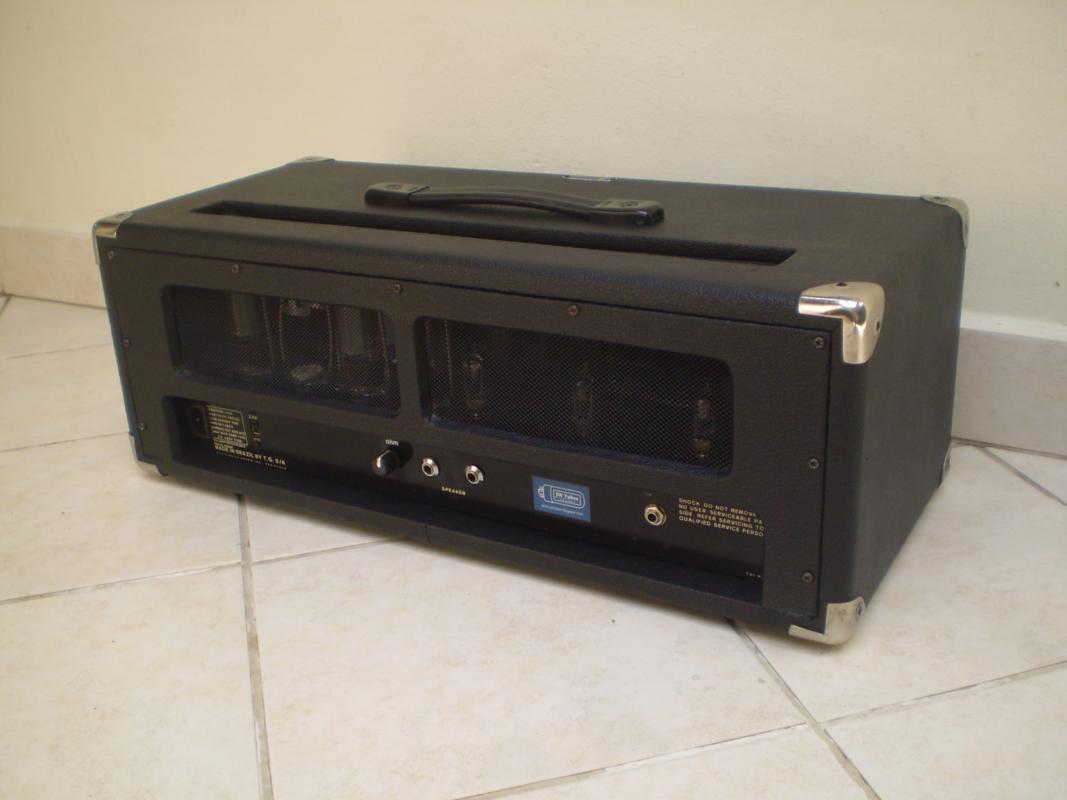 JW Tubes - Amplificadores Valvulados: - Giannini Duovox 150B