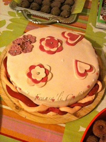 Seker Hamurlu ilk pastam(di)