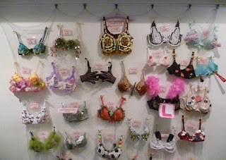 QuiltNSW Blog: Bra decorating competition