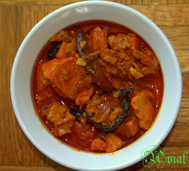 Avial: Naadan Meen Vattichathu ( Kerala Fish Curry)
