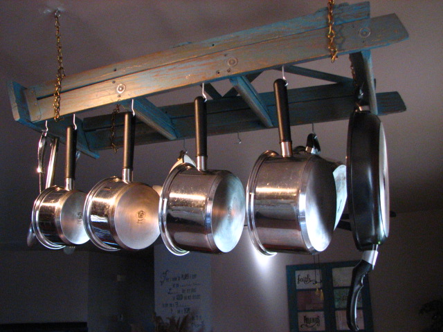The Scrapping Cat: Ladder Pot Rack
