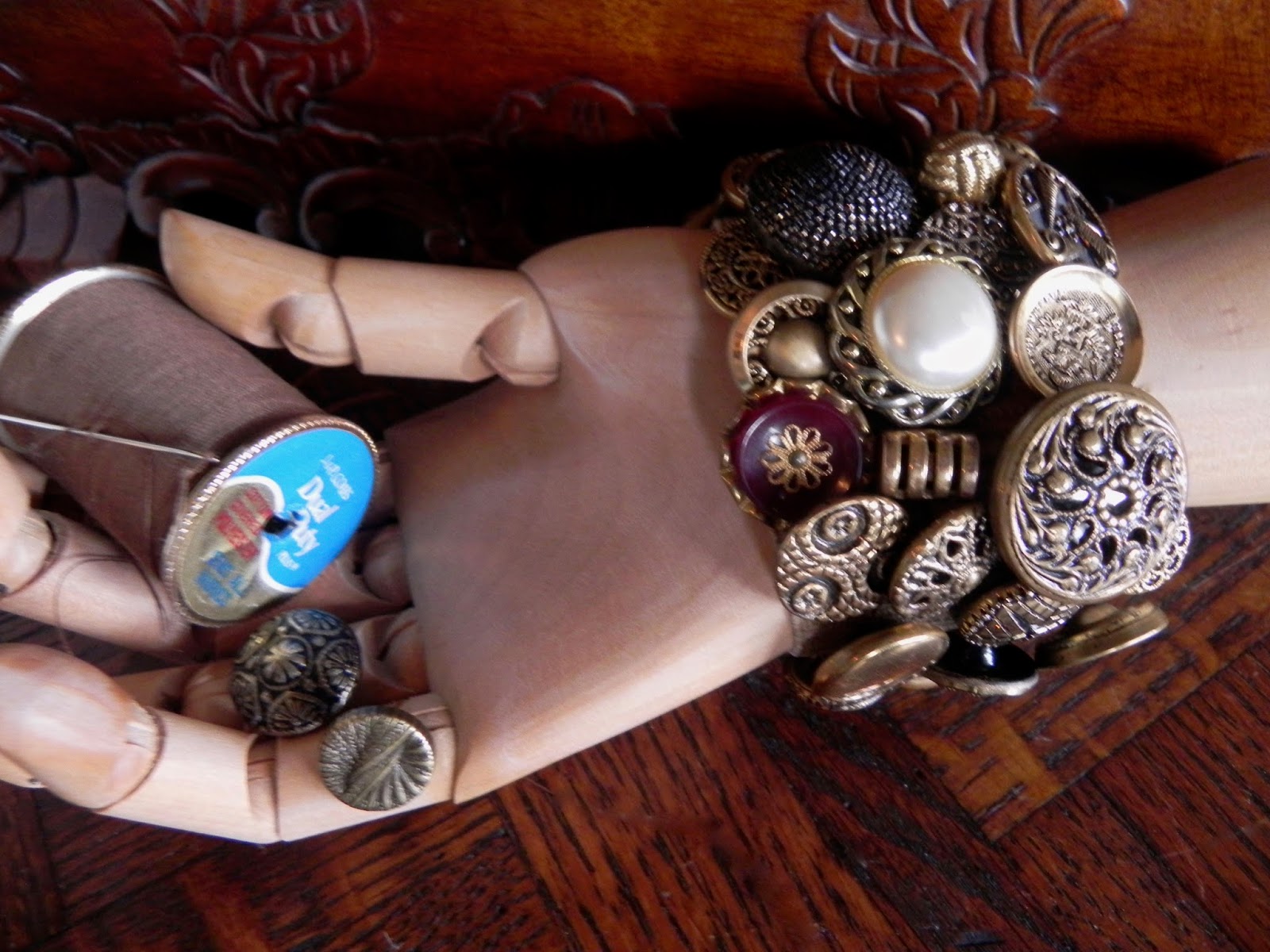 Summerland Cottage Studio: Treasured vintage button collection