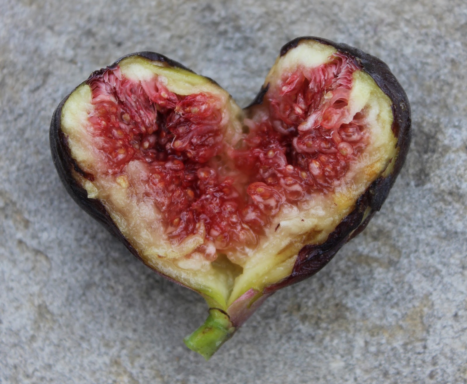 Figs - The Sexiest most Unsexy Fruit in the World