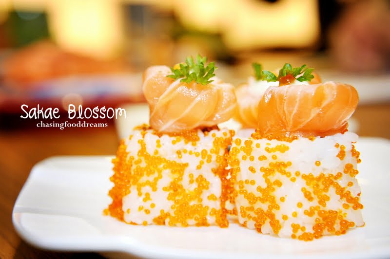 CHASING FOOD DREAMS: Sakae Sushi, Paradigm Mall: New Temptations for 2012!
